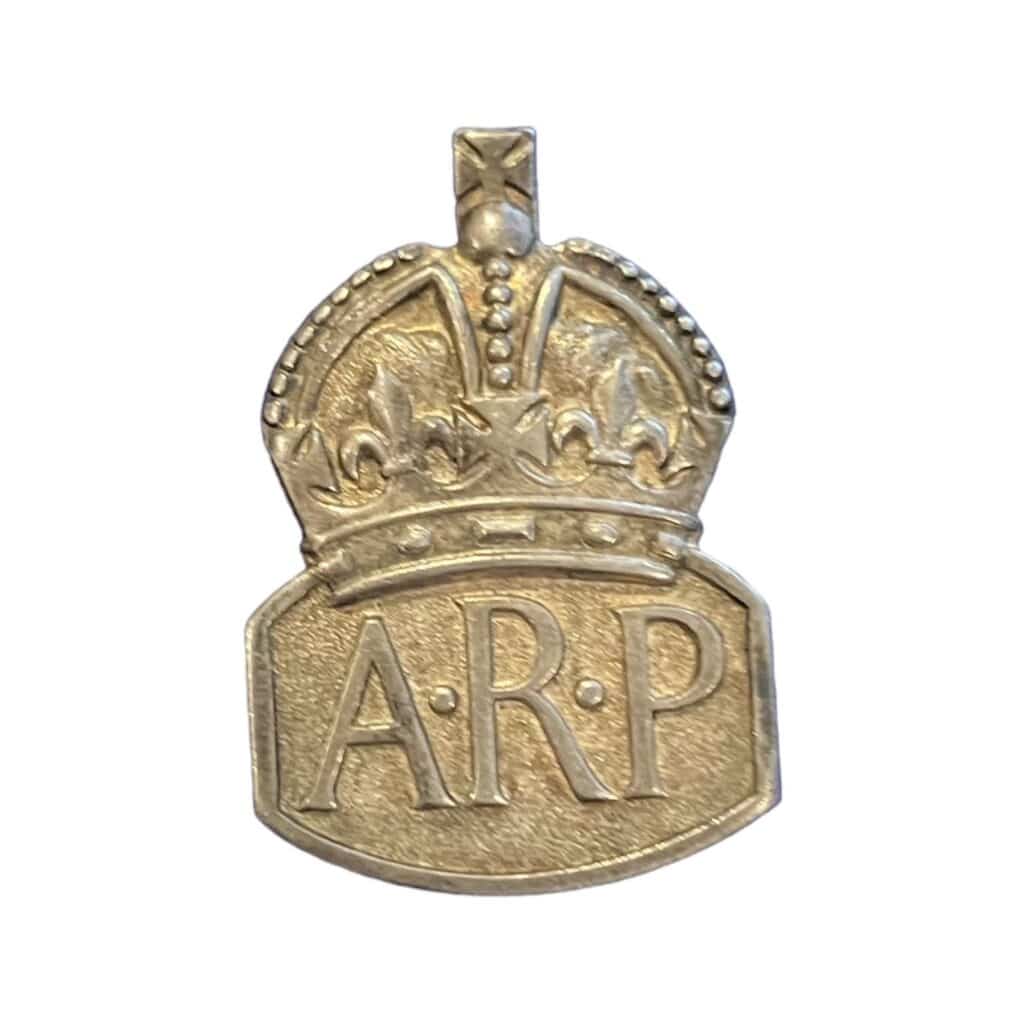 WW2 ARP - Air Raid Precautions Warden Lapel Badge (L072) | Allied Militaria