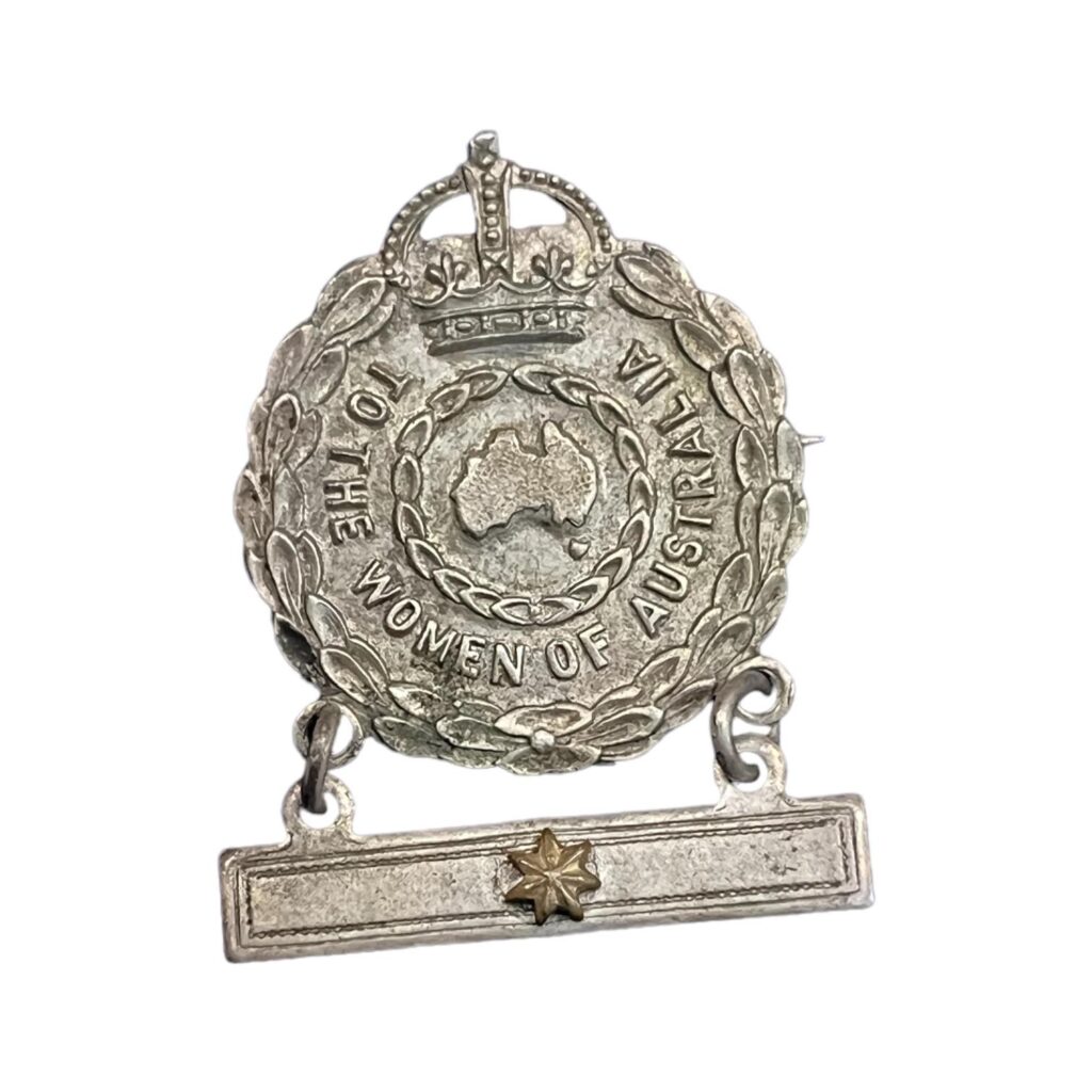 Female Relative Badge – World War 2 – 1 Star (L067) | Allied Militaria