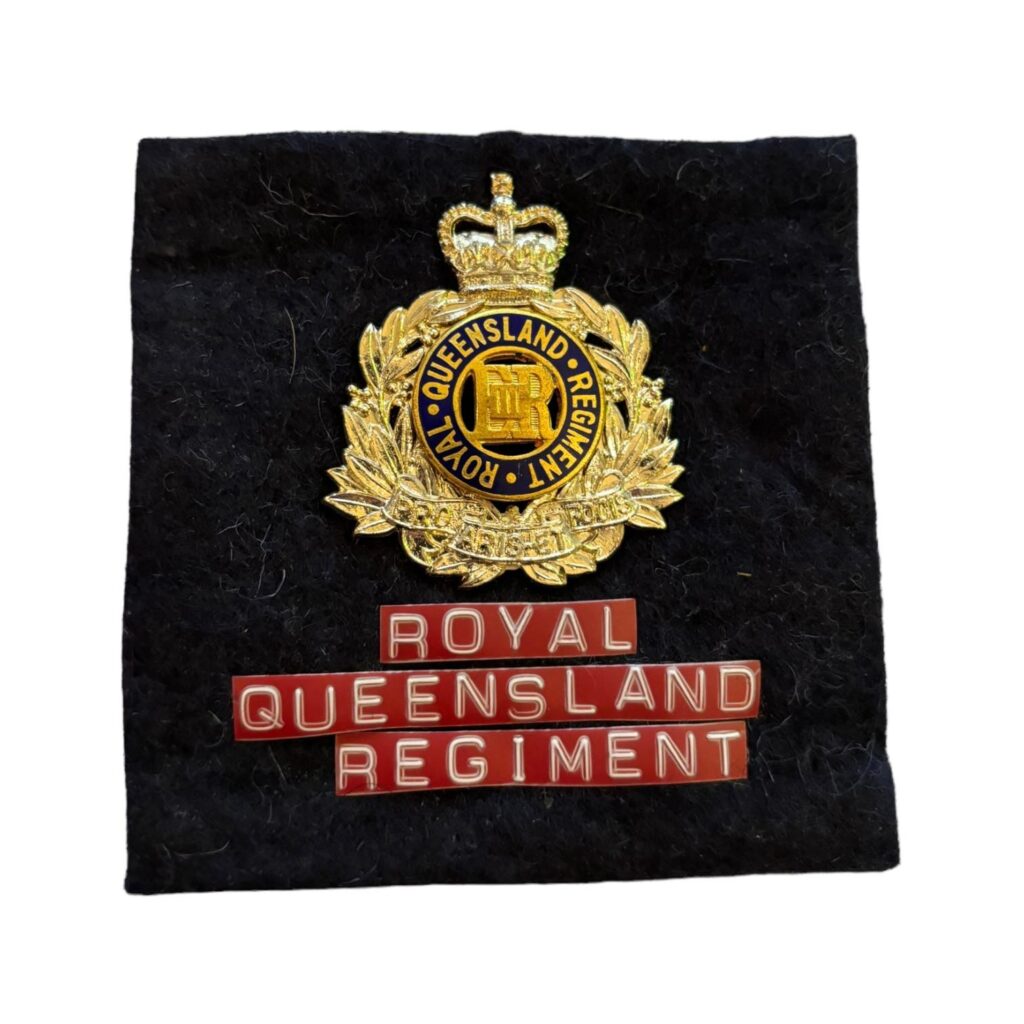 Royal Queensland Regiment Hat Badge - Maker Marked. (A312) | Allied ...